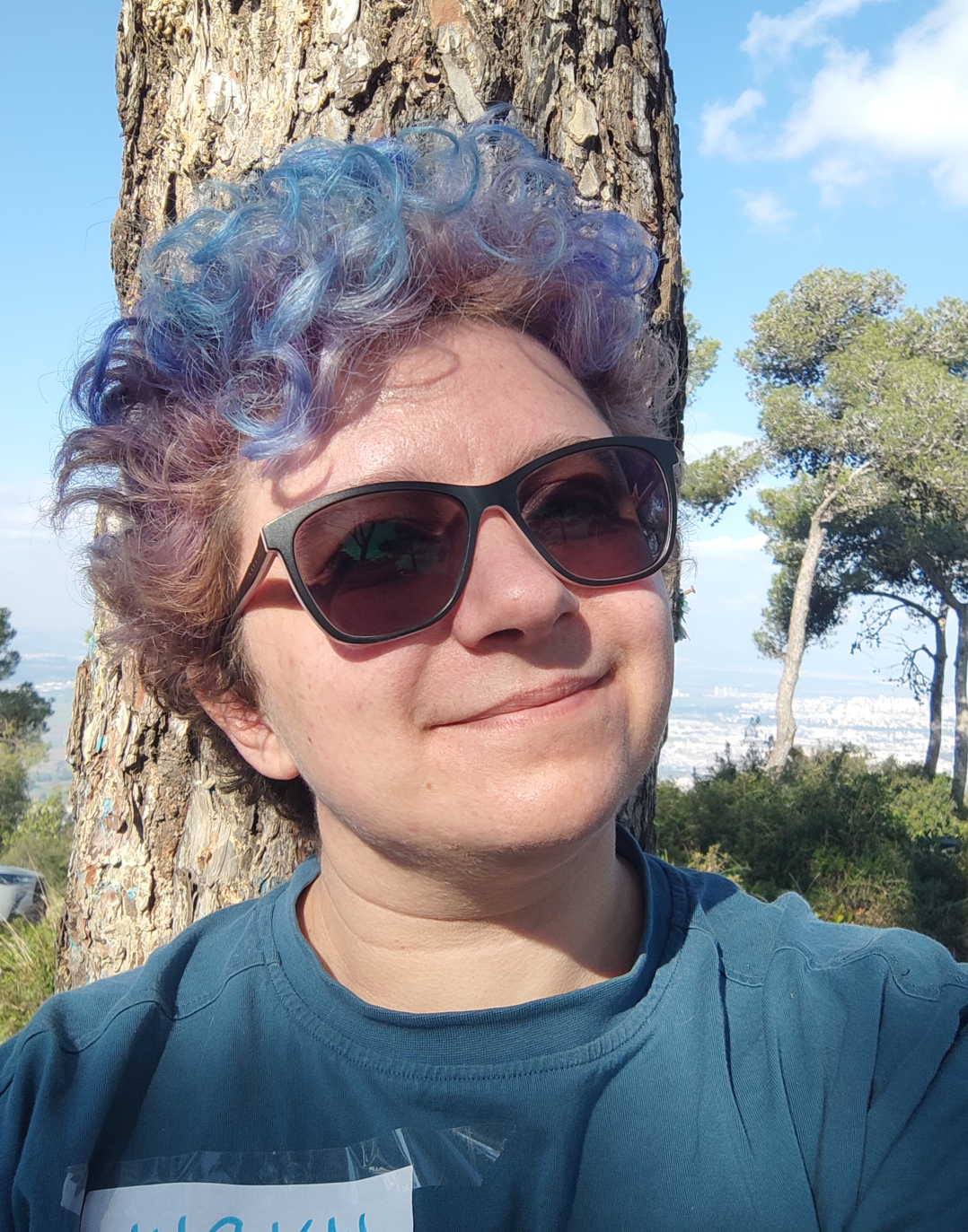 Shursh Therapy | Feminist and Neurodivergent Psychotherapy